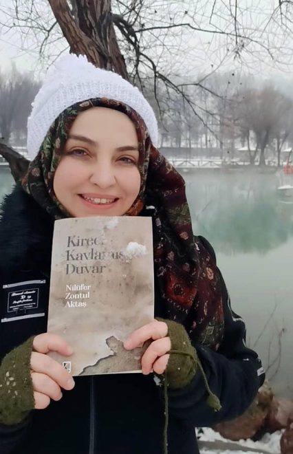 Nilüfer Zontul Aktaş’ın Üçüncü Şiir Kitabı | Asanatlar